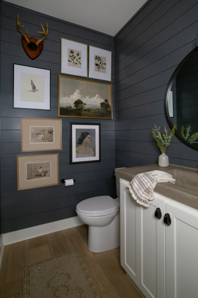 Creating an Eclectic and Curated Gallery Wall - Interior Design Studio ...