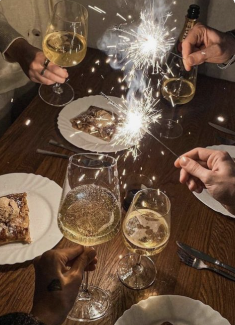 How to Plan an Easy & Impromptu Holiday Party - Interior Design Studio ...